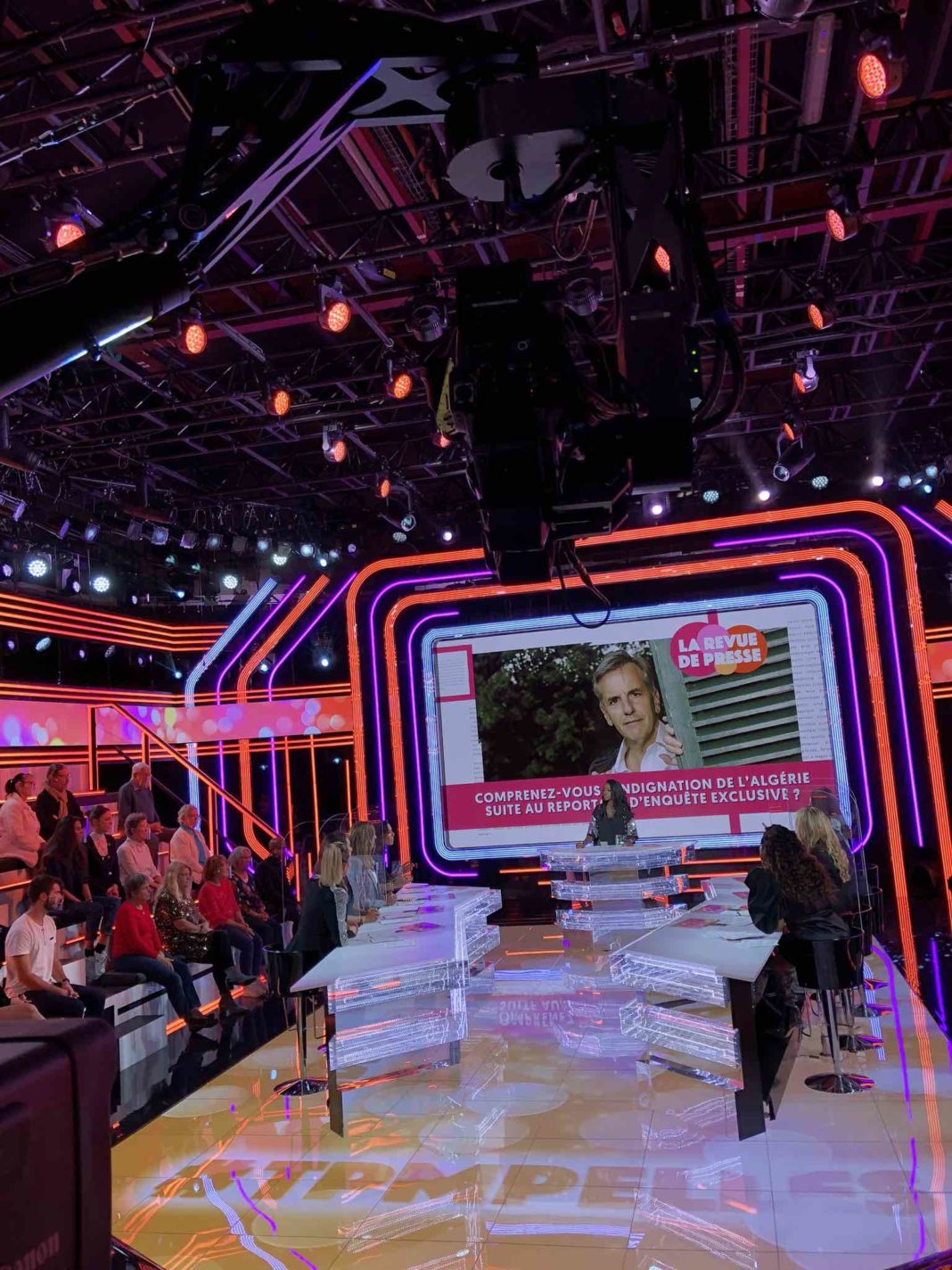 Visio : « TPMP : Elles refont la télé » sur C8 - Syma News : votre ...